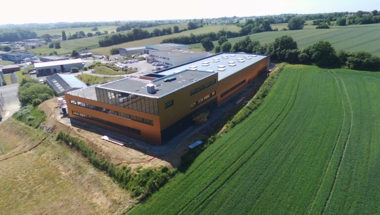 Le nouveau bâtiment du Groupe API, une réalisation de Balsa Architectes ...